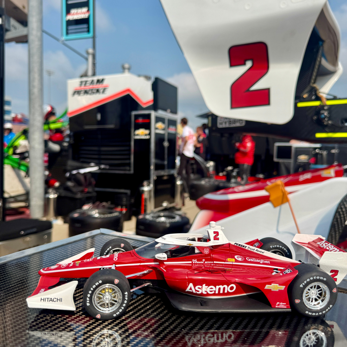 Autographed 2025 Astemo 1:18 Diecast – Josef Newgarden Store